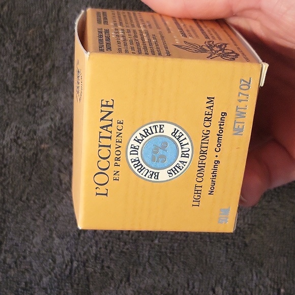 L'OCCITANE | Skincare | Loccitane Light Comforting Cream | Poshmark